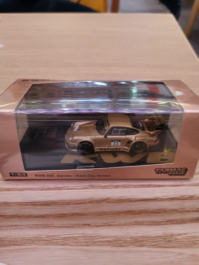 Tarmac Works RWB 930 Garuda – Track day version 1:64, 興趣及遊戲, 玩具 & 遊戲類 ...