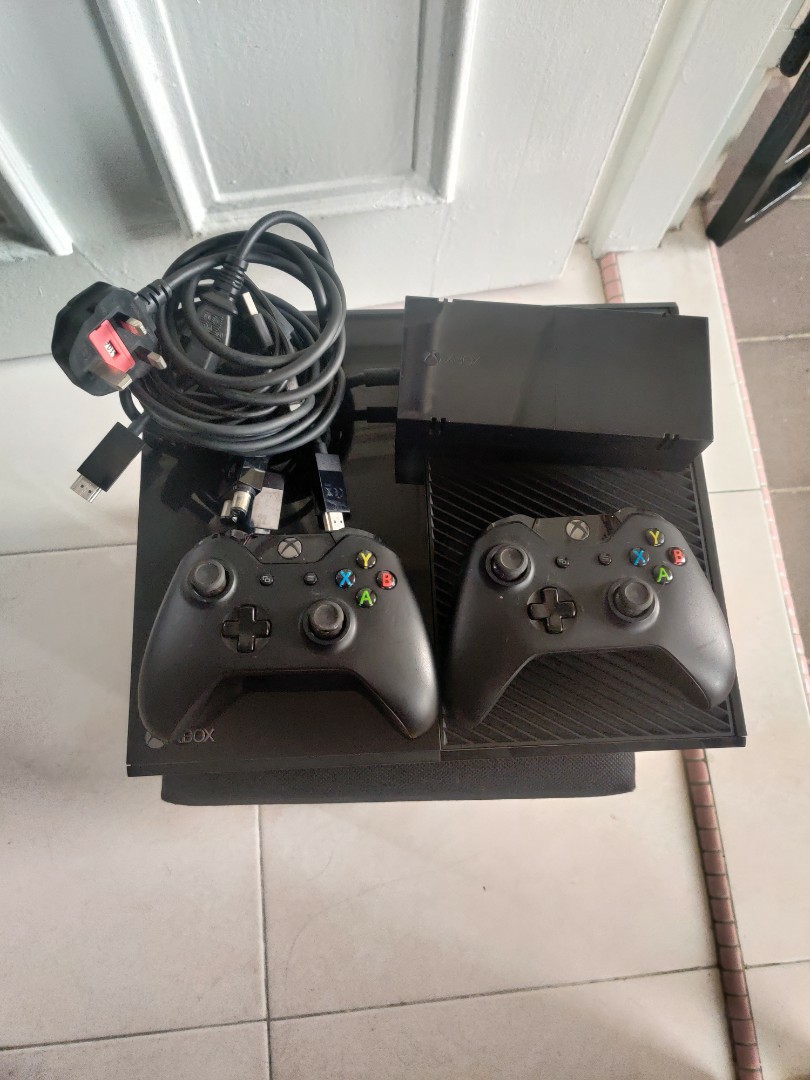 Xbox One 500gb Gen 1 Controller 2x, Video Gaming, Gaming Accessories ...