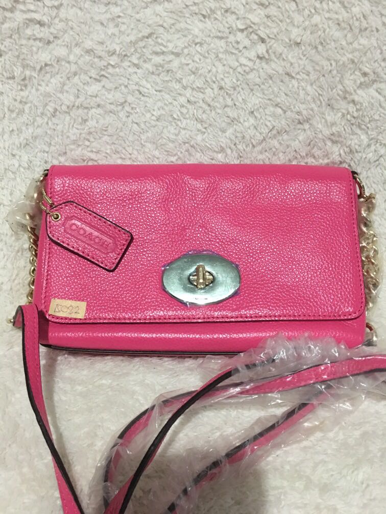 Coach fuschia pink sling, Women's Fashion, Bags & Wallets, Cross-body ...