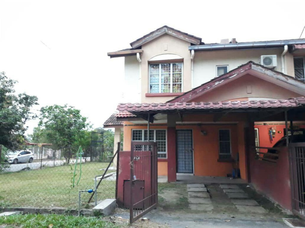 Double Storey Terrace CORNER LOT Bandar Bukit Mahkota Seksyen 2 Bangi ...