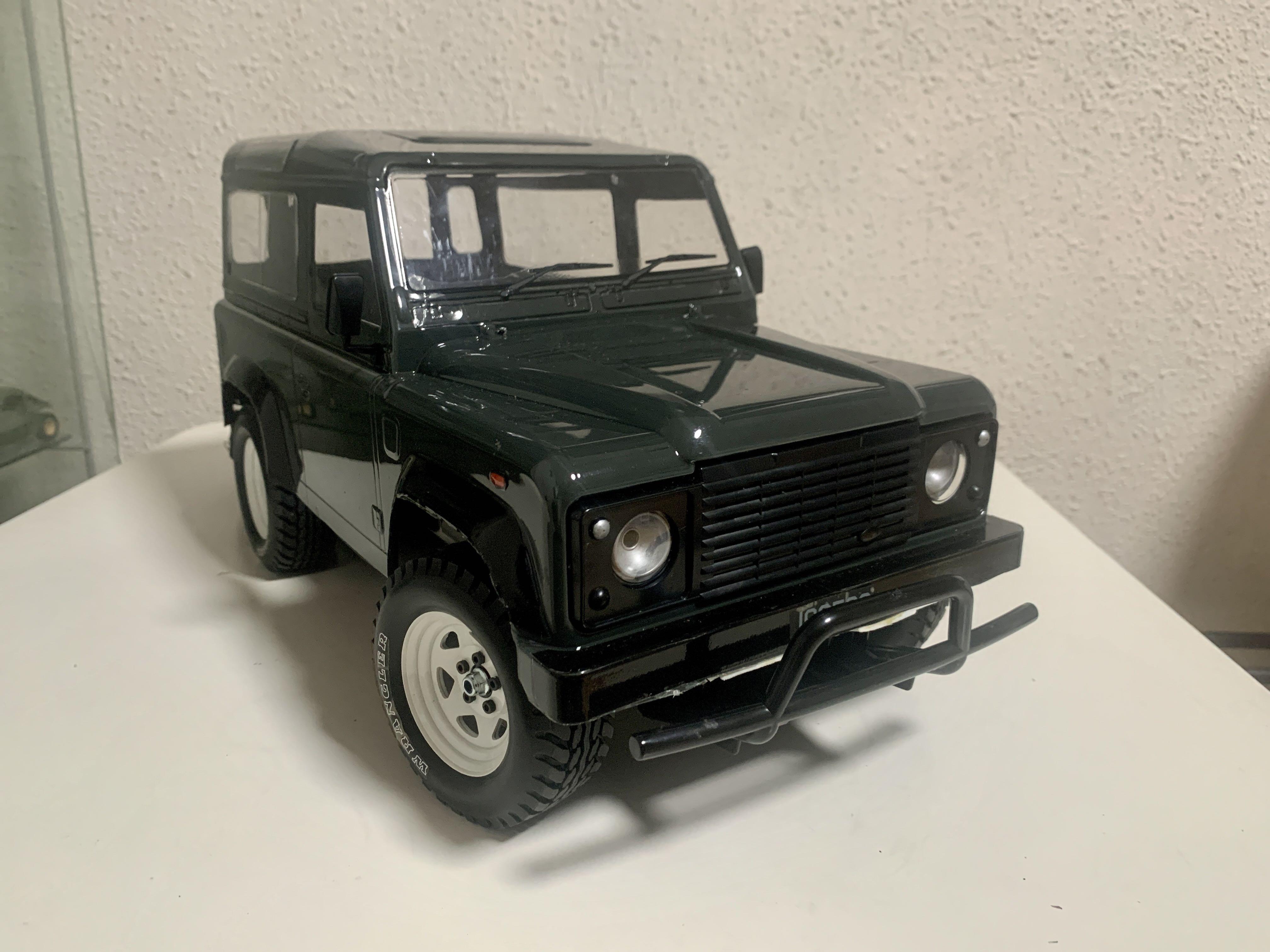 Tamiya RC car Land Rover body shell only 1/10, Everything Else on Carousell