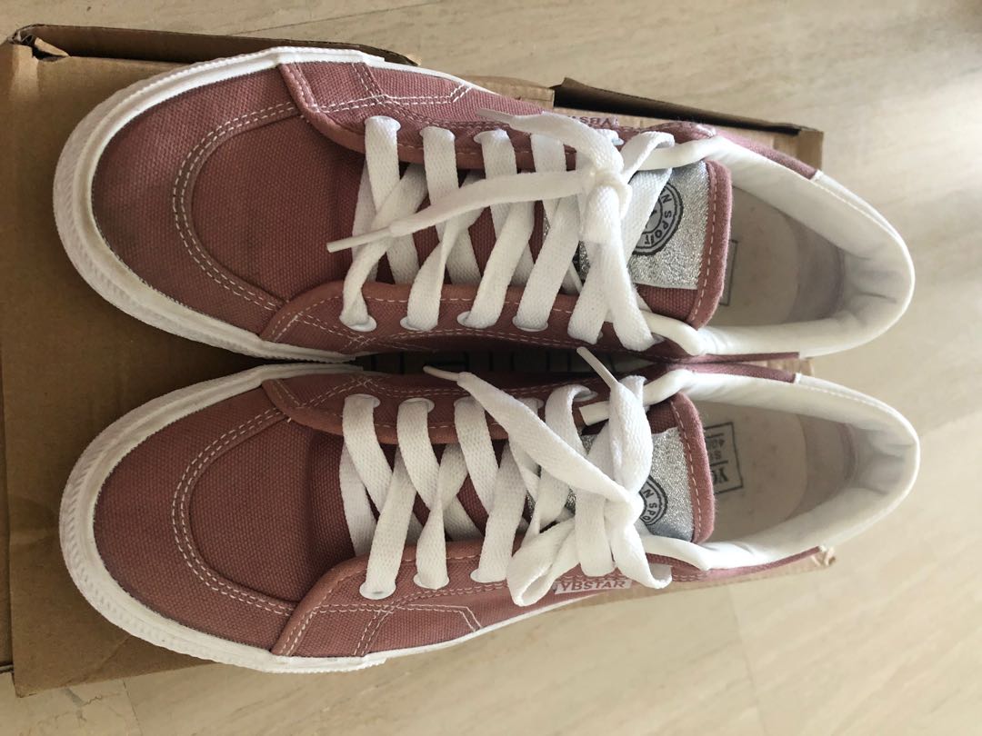 Rust red female sneakers, Women's Fashion, Footwear, Sneakers on Carousell