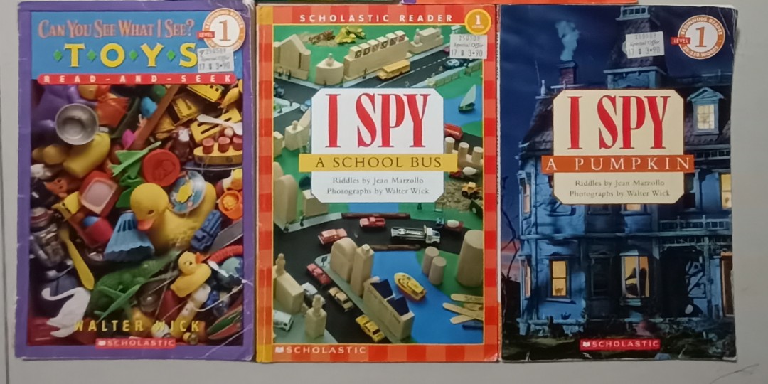 Scholastic I Spy books level 1, Hobbies & Toys, Books & Magazines ...