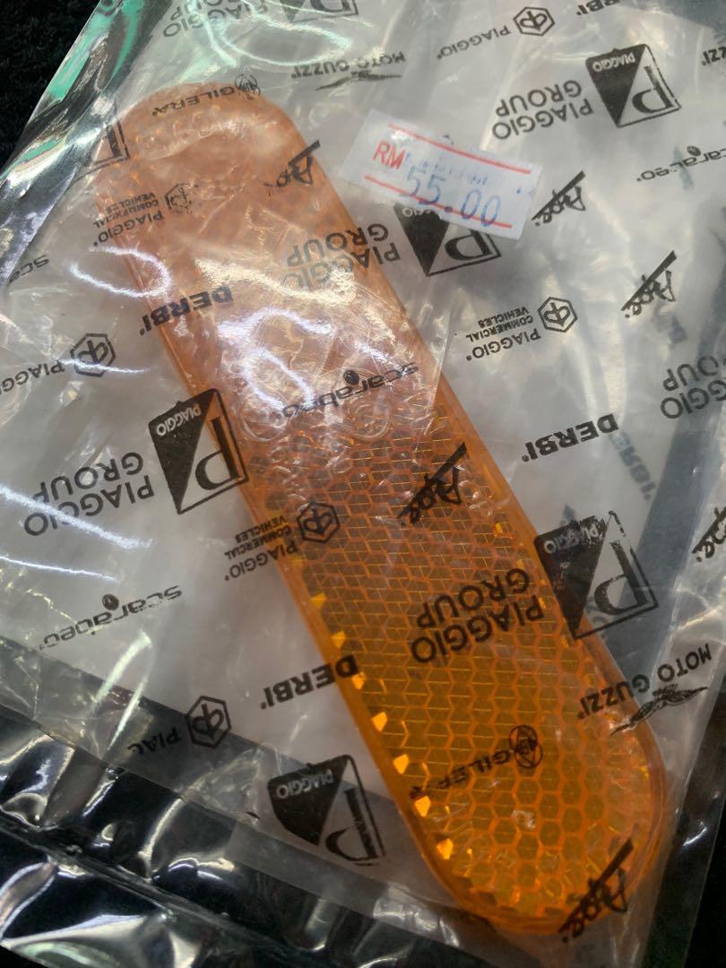 Side reflector gilera rst 200, Auto Accessories on Carousell
