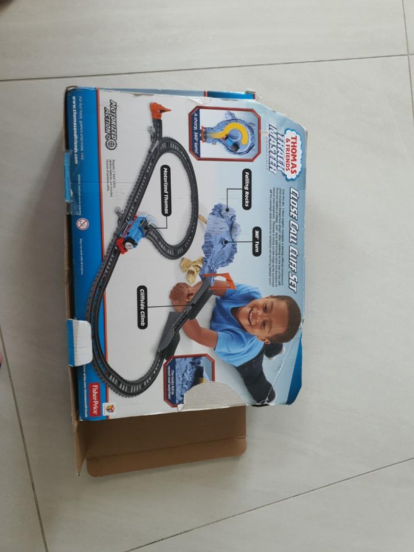 close call cliff set