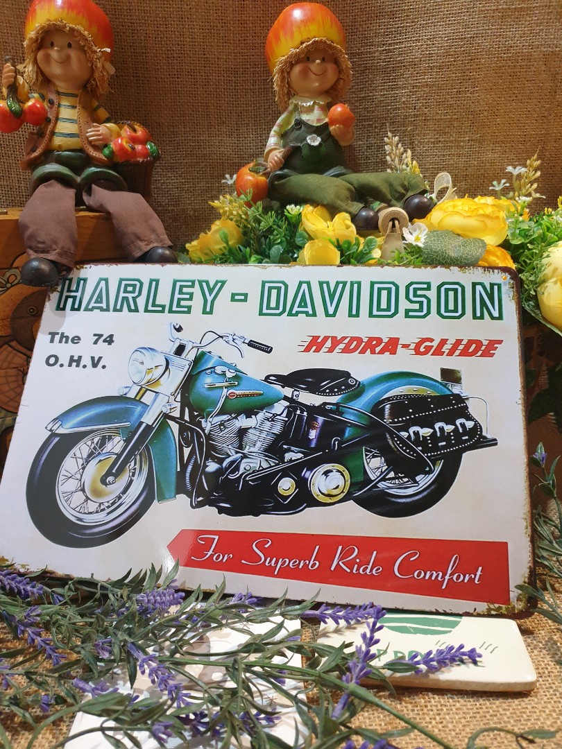 Vintage Tin Sign, Furniture & Home Living, Home Decor, Clocks on Carousell