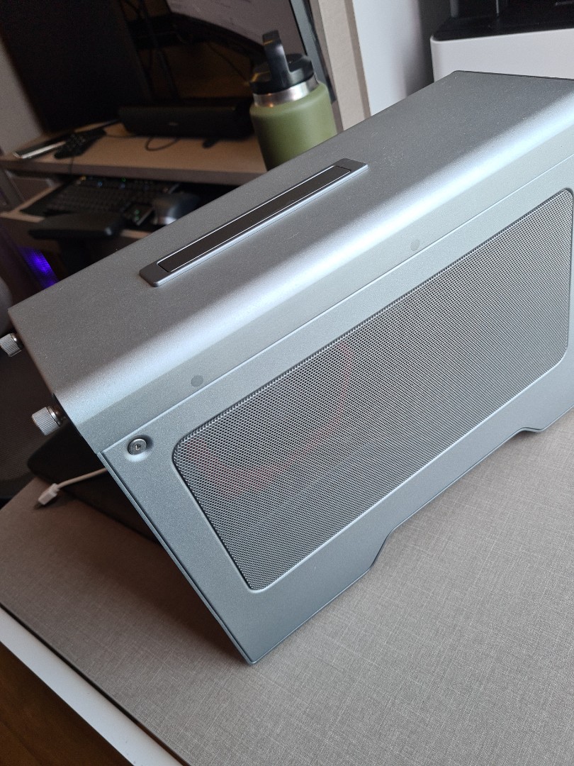 Akitio Node Pro eGPU + Nvdia 1080Ti 11 GB, Electronics, Computer Parts ...