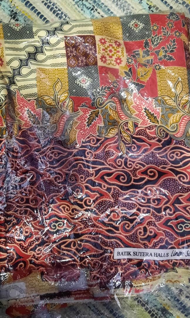 Linen Silk Batik - Kain pasang 4m, Women's Fashion, Muslimah Fashion ...
