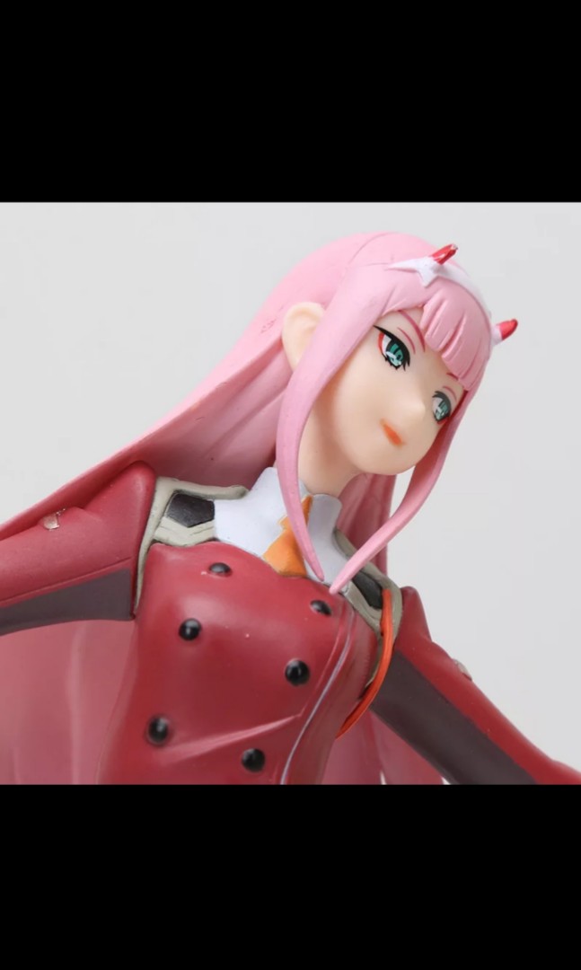 Miku and zero two figurines, Entertainment, J-pop on Carousell