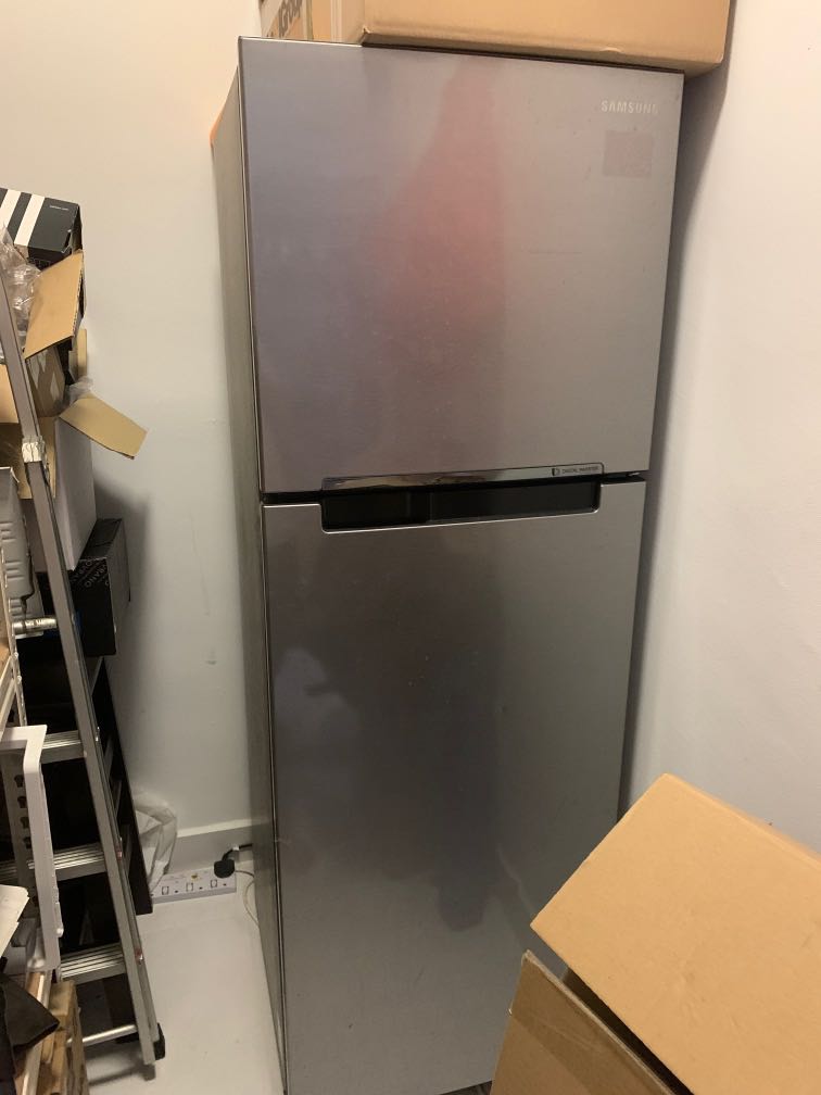 Samsung fridge model RT25, TV & Home Appliances, Kitchen Appliances ...
