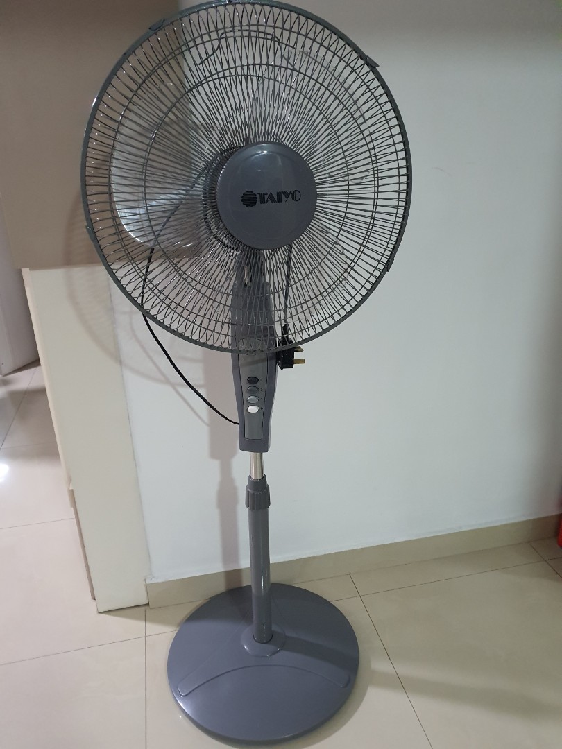 Taiyo Standing Fan @$10, Furniture & Home Living, Lighting & Fans, Fans ...