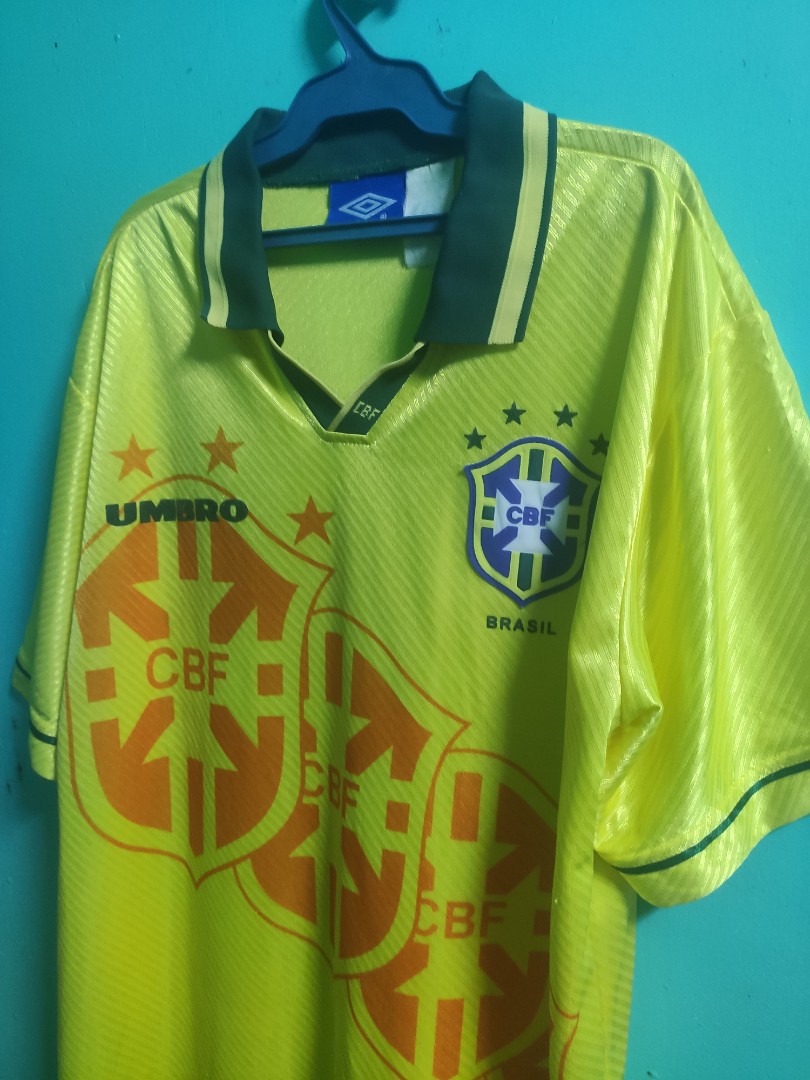 1994/1995 Brazil National Team Football Kit, Men's Fashion, Activewear ...
