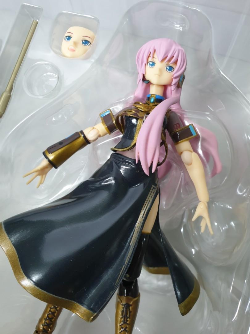 Figma 082 Megurine Luka, Hobbies & Toys, Collectibles & Memorabilia ...