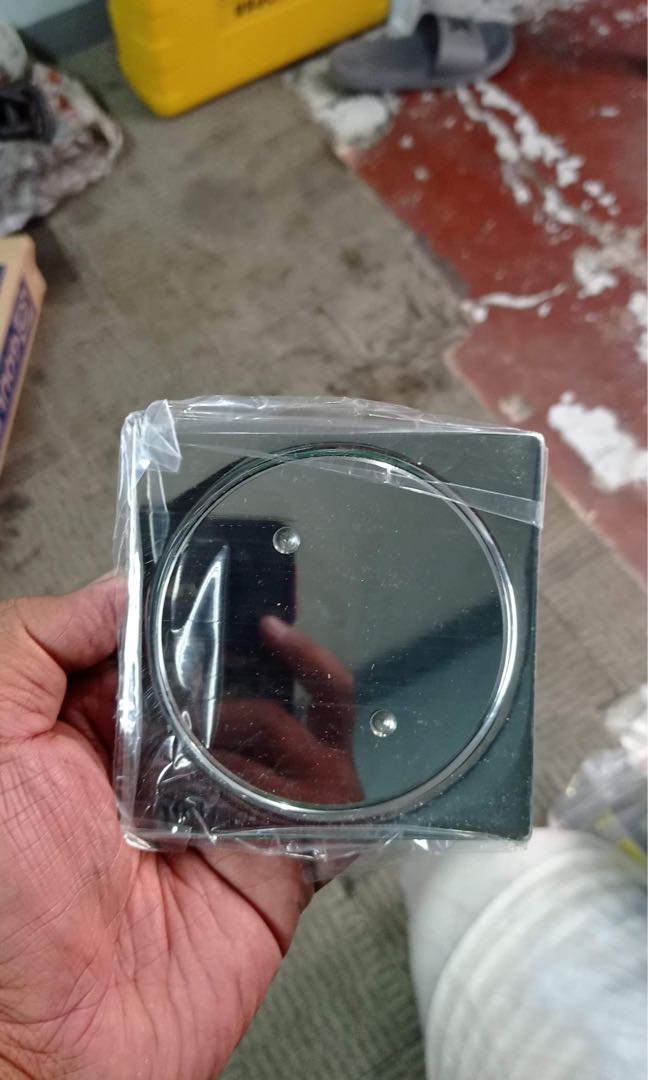 Floor Clean Out, Furniture & Home Living, Cleaning & Homecare Supplies ...