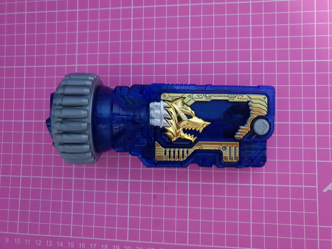 Kamen rider zero one Rampage Gatling and Metal Cluster Hopper, Hobbies ...