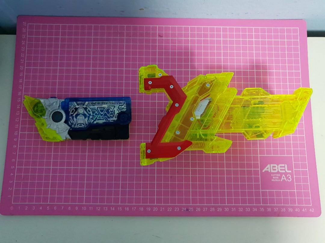 Kamen rider zero one Zero Two Driver Unit and Zero Two Progrise Key ...