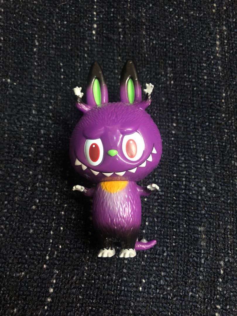 labubu master zimomo, 興趣及遊戲, 玩具 & 遊戲類 - Carousell
