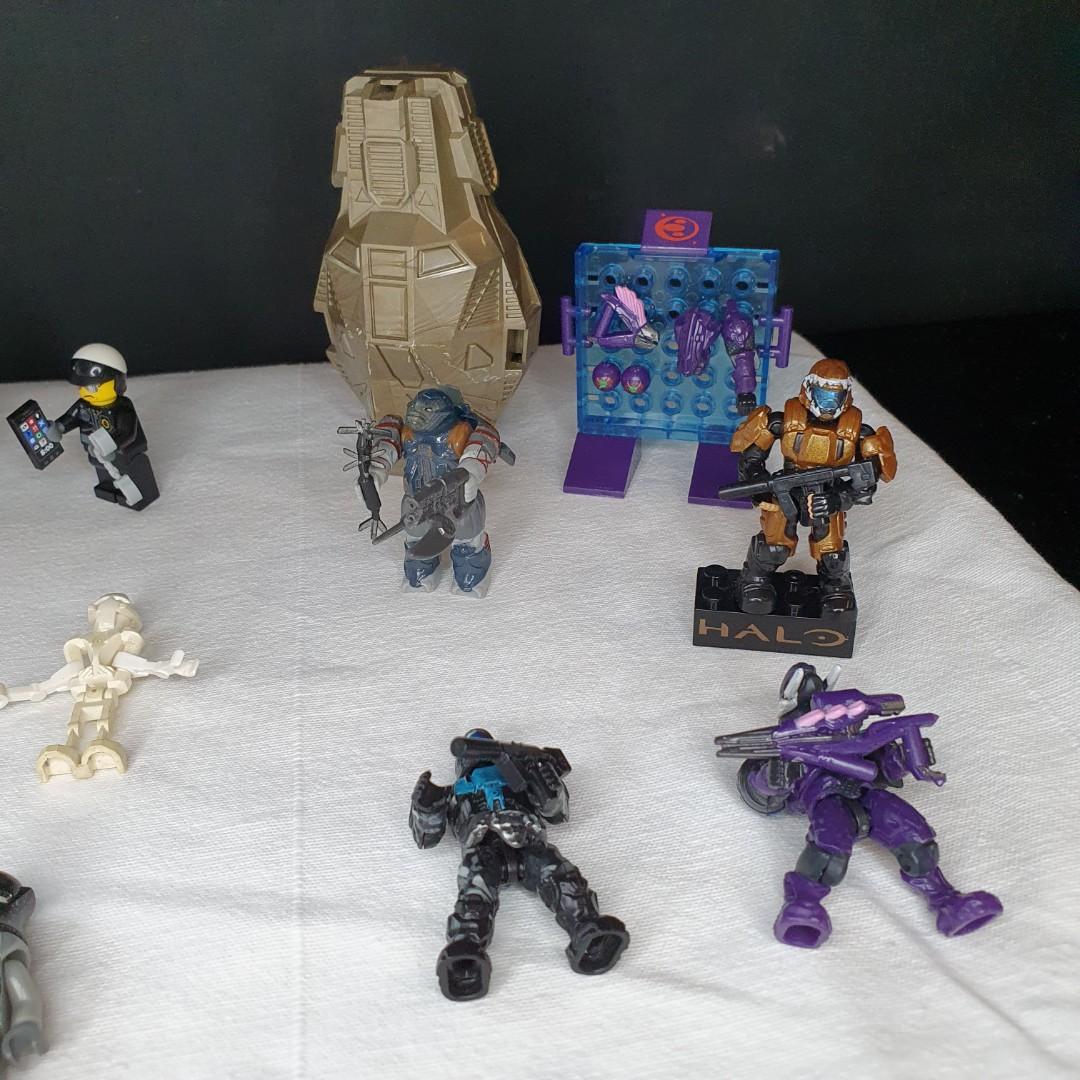 Minifigures and Mega Bloks Collection, Hobbies & Toys, Toys & Games on ...