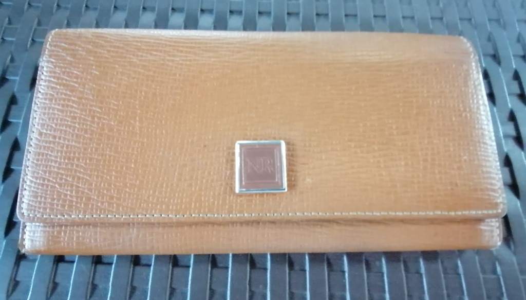 Nina Ricci wallet, Women's Fashion, Bags & Wallets, Wallets & Card ...