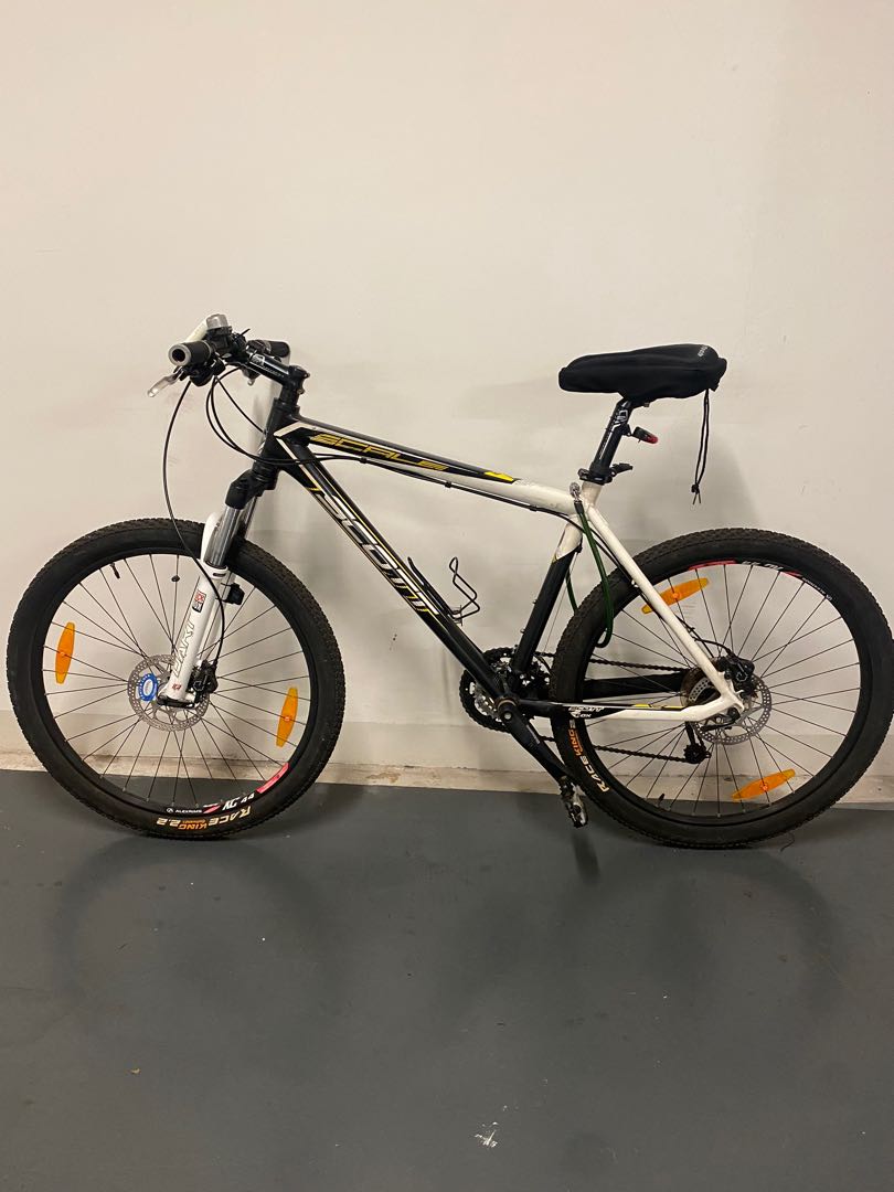 Scott Scale 70 Mountain Bike, Sports Equipment, Bicycles & Parts ...