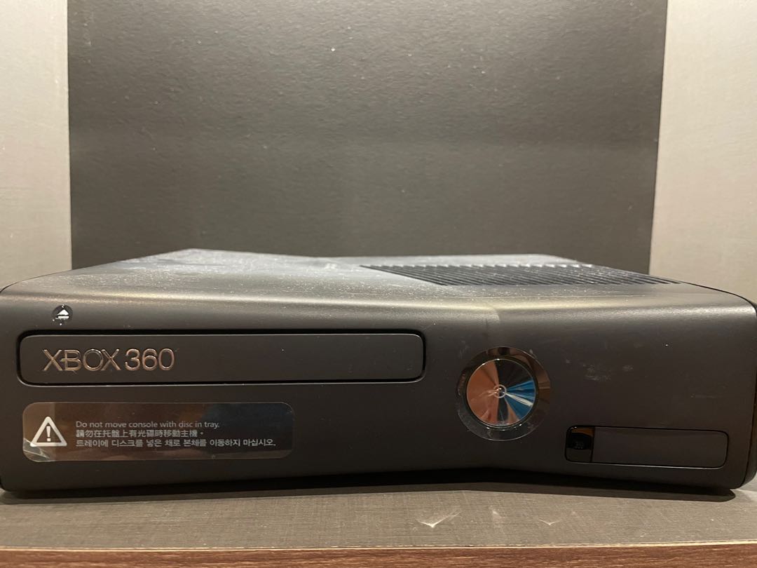 Xbox 360 with Kinect and controller, Video Gaming, Video Game Consoles ...