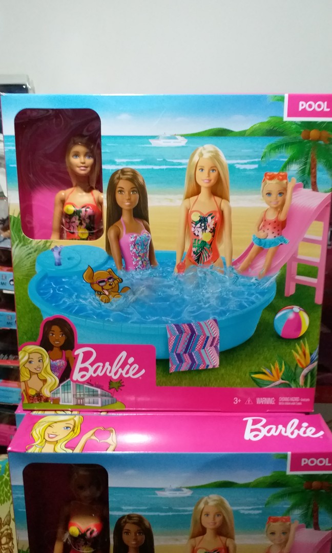 Barbie pool with doll original mattel, Toys & Collectibles, Mainan di ...