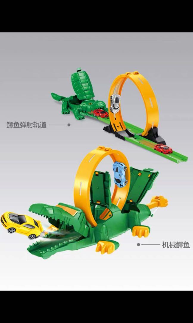Catapult track racing car toy, Hobbies & Toys, Toys & Games on Carousell