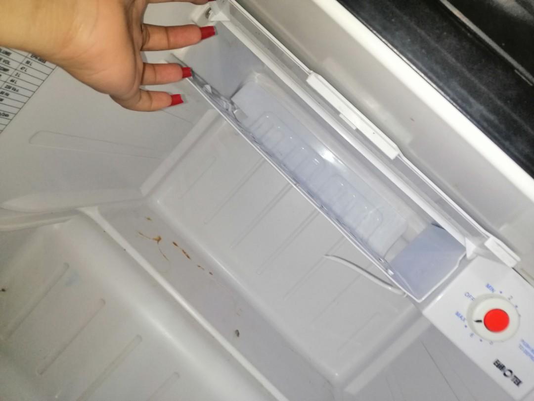 Eurotek personal ref, TV & Home Appliances, Kitchen Appliances ...