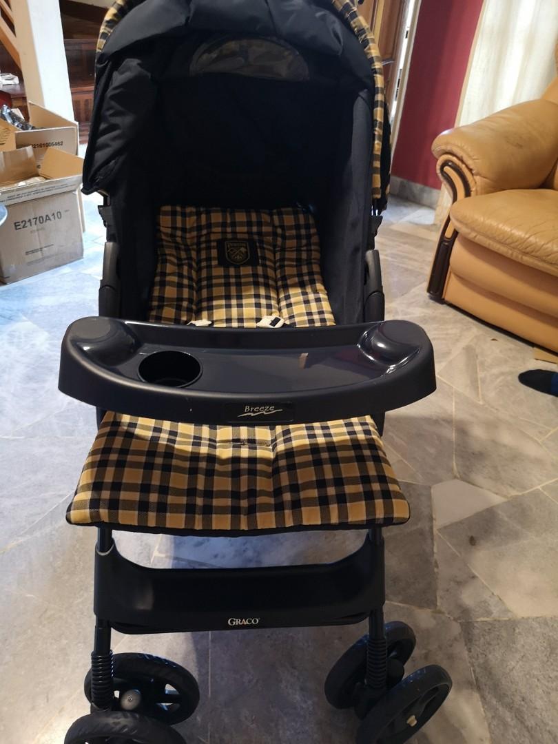 Graco Pram Stroller - Breeze, Babies & Kids, Going Out, Strollers on ...