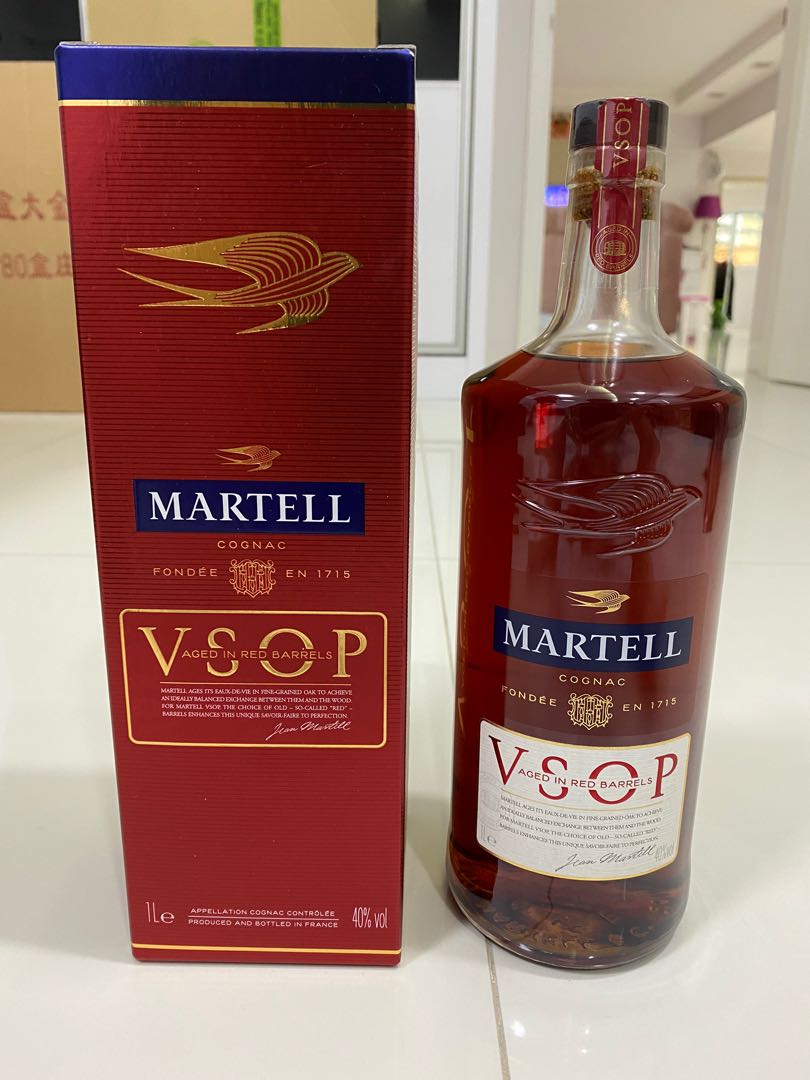 Martell VSOP Red Barrel 1L, Food & Drinks, Alcoholic Beverages on Carousell