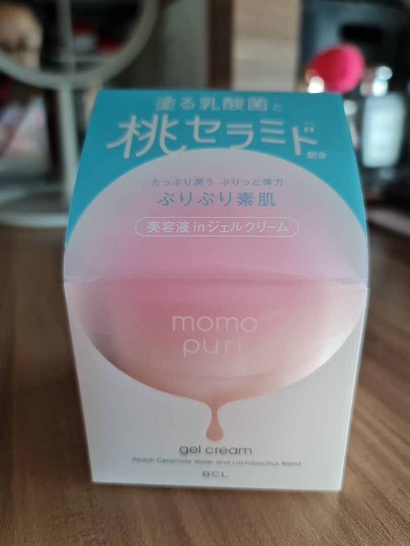 MOMO PURI GEL CREAM, Beauty & Personal Care, Face, Face Care on Carousell