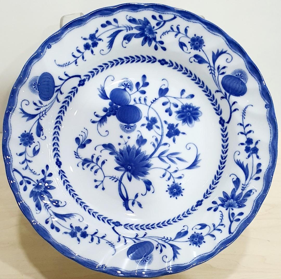Tono Blue and White Onions deep plate 21cm, Furniture & Home Living ...