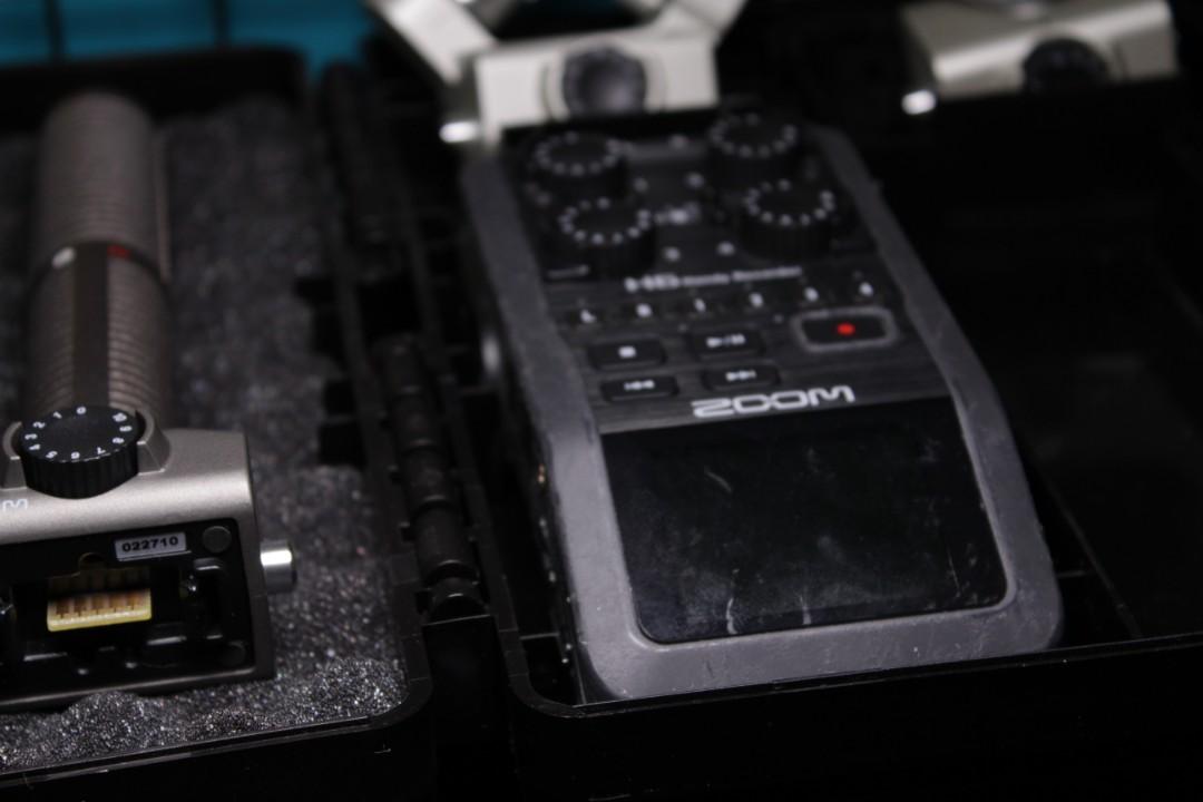 Zoom H6 + Shotgun Capsule (SSH6), Audio, Other Audio Equipment on Carousell