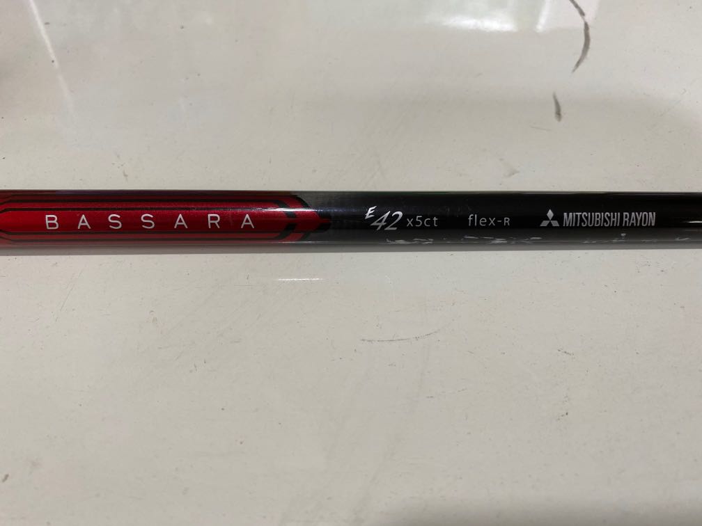 Bassara E42 x5ct flex R 41 g only driver shaft, Sports Equipment, Sports & Games, Golf on Carousell