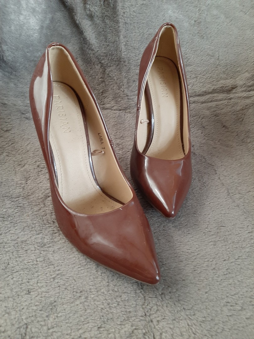 Parisian Blood Red Heels, Women's Fashion, Footwear, Heels on Carousell