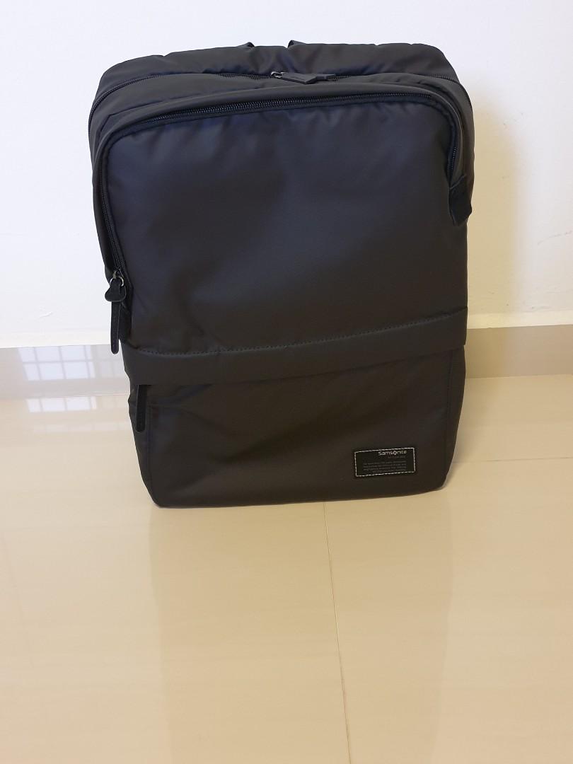 Samsonite Varsity Laptop Backpack (brand new), Computers & Tech, Parts ...