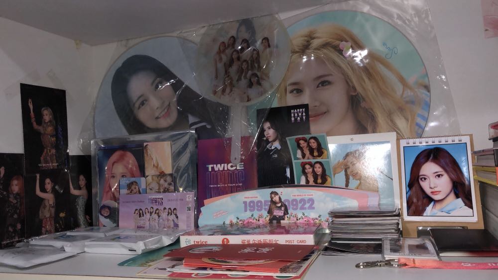 Twice items clearance, Entertainment, K-Wave on Carousell