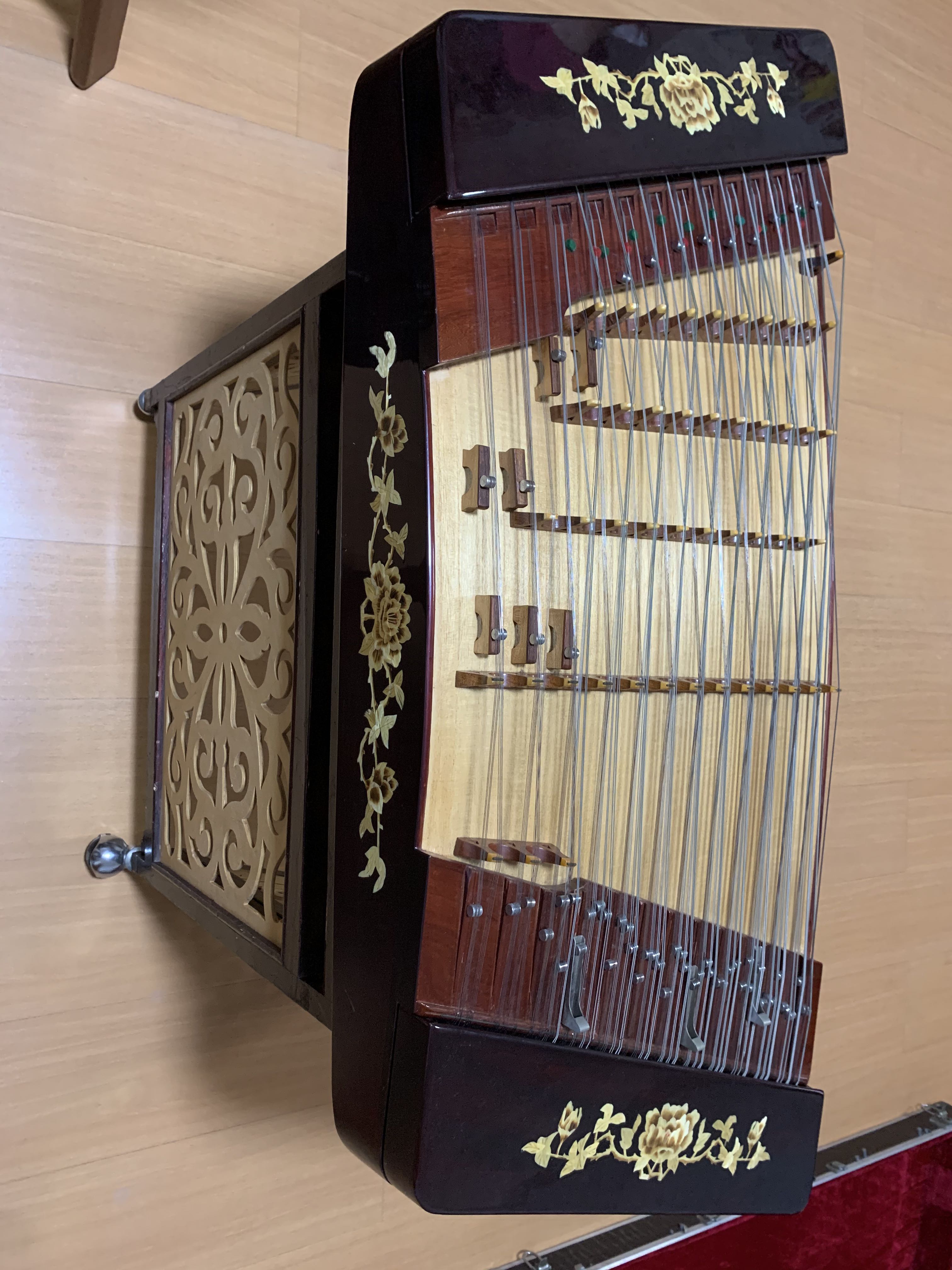 Yang Qin Chinese musical instrument, Hobbies & Toys, Music & Media ...