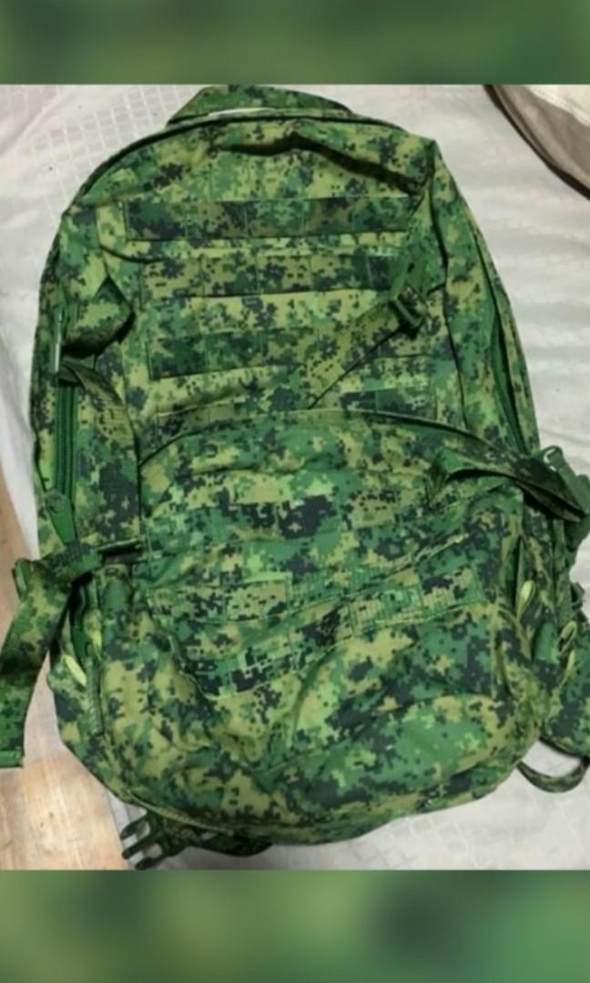 Army Backpack SAF assault green pixalised army, Men's Fashion, Bags ...