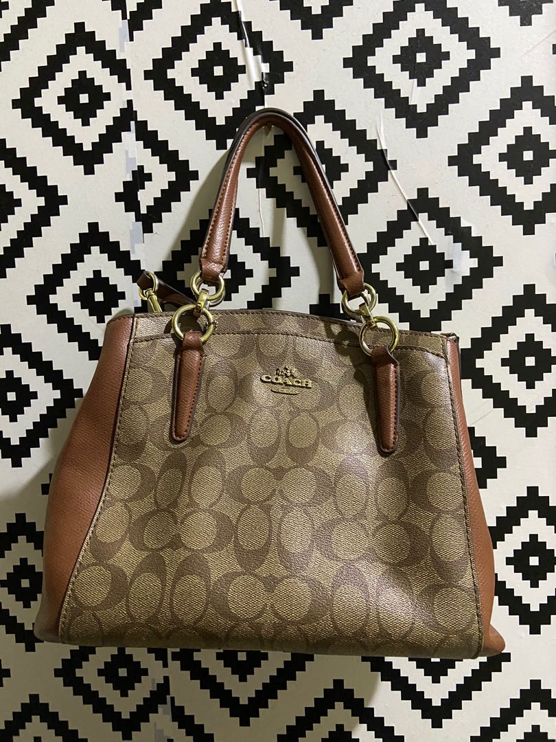 Coach mini beg, Women's Fashion, Bags & Wallets, Tote Bags on Carousell