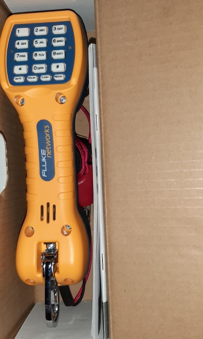 FLUKE Ts30, Commercial & Industrial, Construction & Building Materials ...