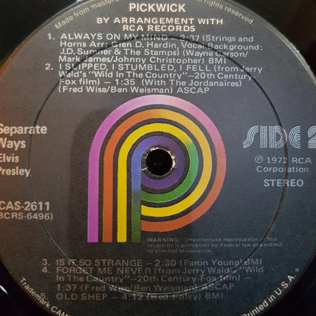 Plaka/ vinyl record.ELVIS PRESLEY, Hobbies & Toys, Music & Media ...