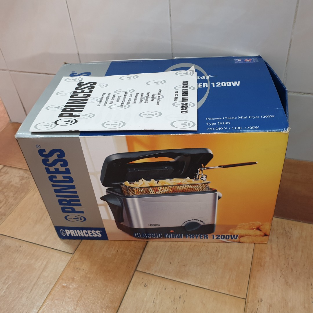 Princess mini fryer, TV & Home Appliances, Kitchen Appliances, Cookers ...