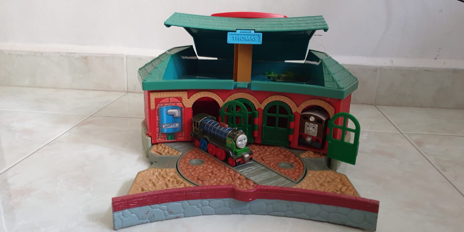 Thomas Train Station, Hobbies & Toys, Toys & Games on Carousell