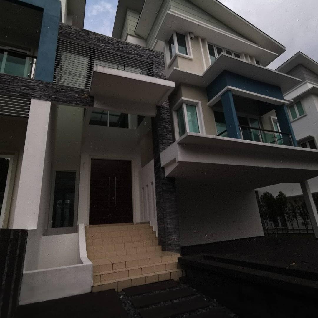 Bayu Kemensah - 3 Storey Bungalow House Taman Melawati Ampang, Property ...