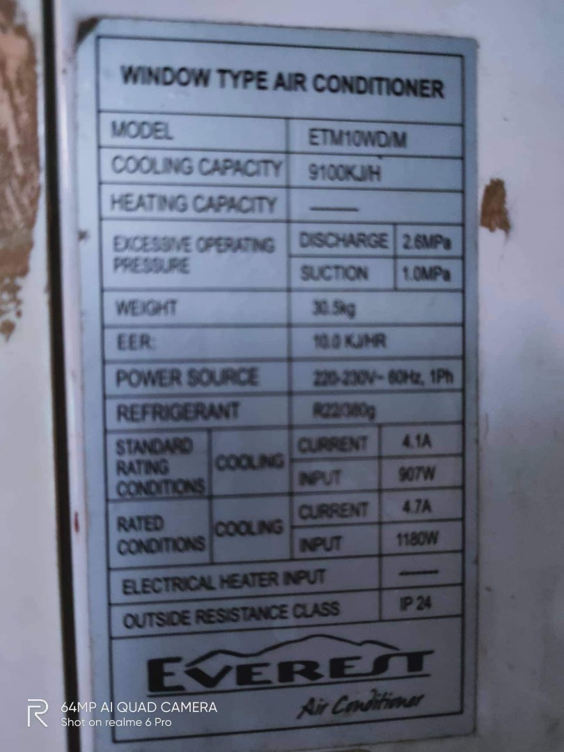 EVEREST WINDOW TYPE AIRCON 1HP ETM10WD, TV & Home Appliances, Air ...