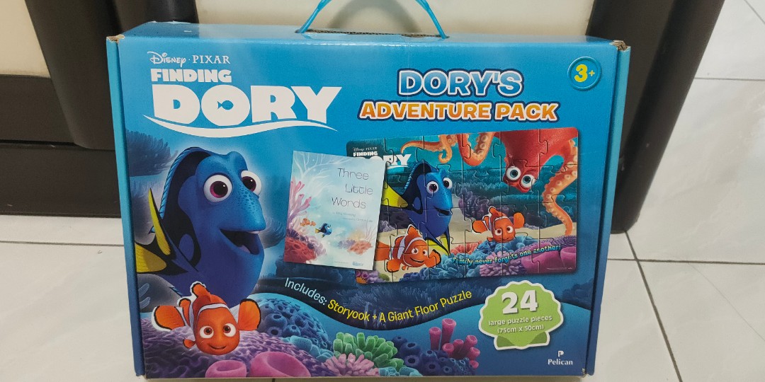 Finding Dory storybook with giant floor puzzle, Hobbies & Toys, Toys ...
