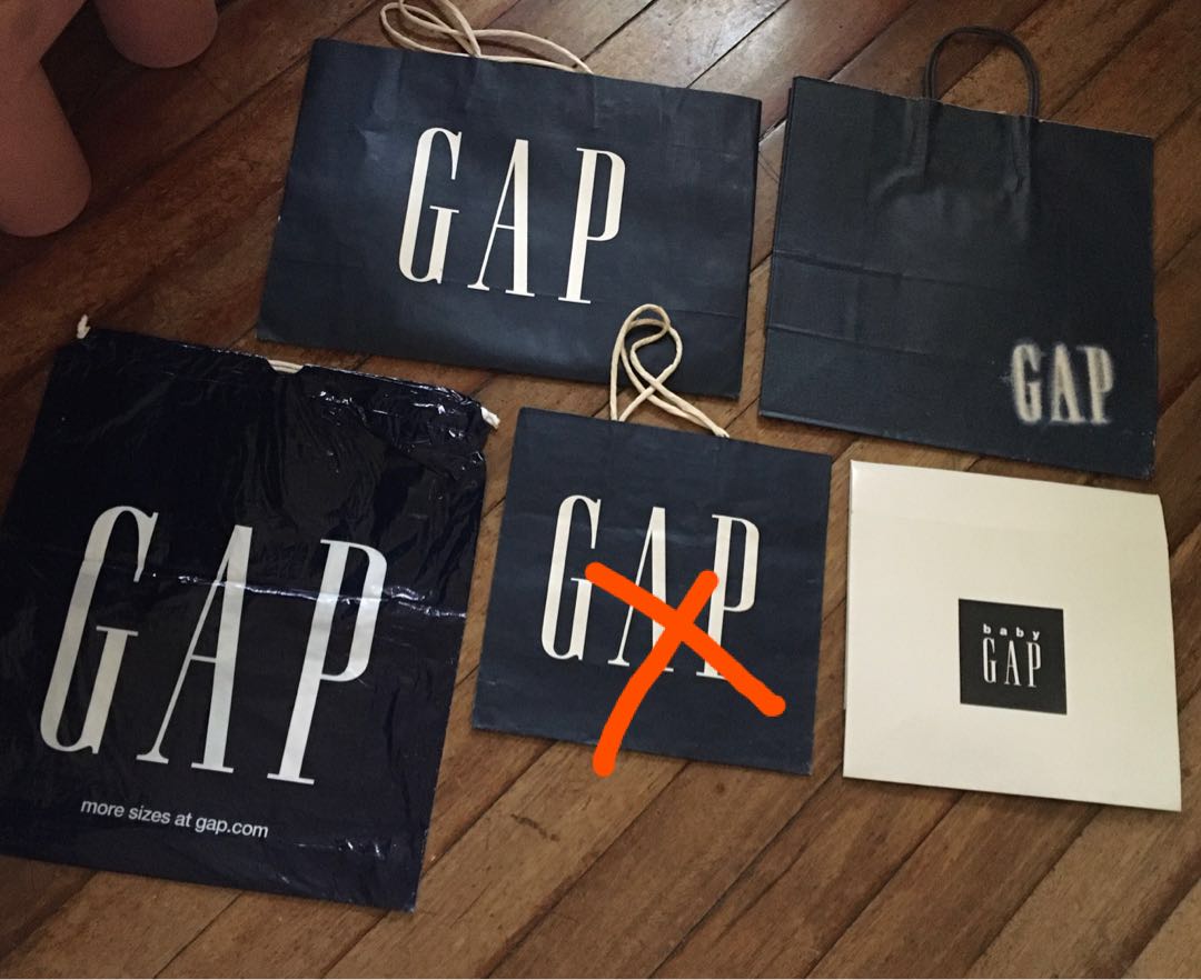Gap paper bags, Women's Fashion, Bags & Wallets, Tote Bags on Carousell