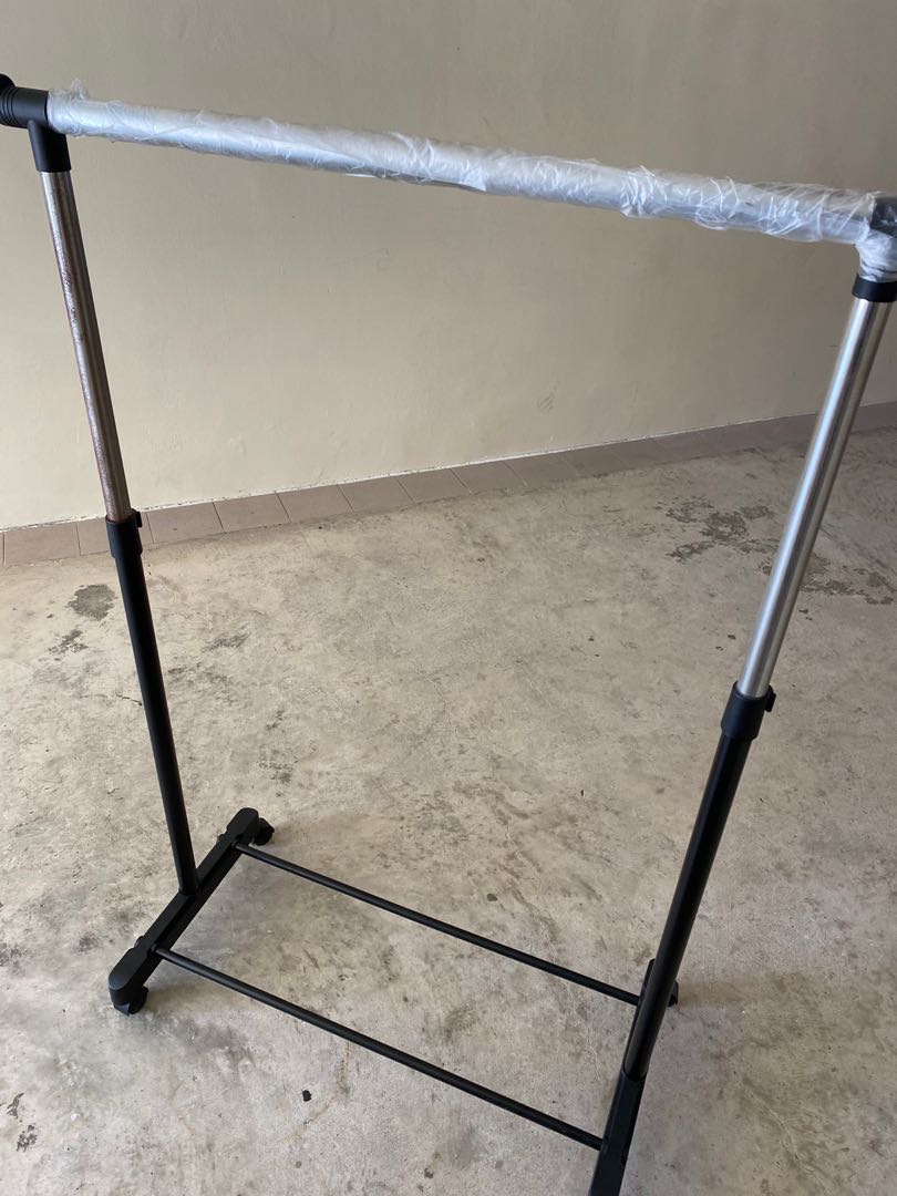 Hanging pole with rollers, Everything Else on Carousell