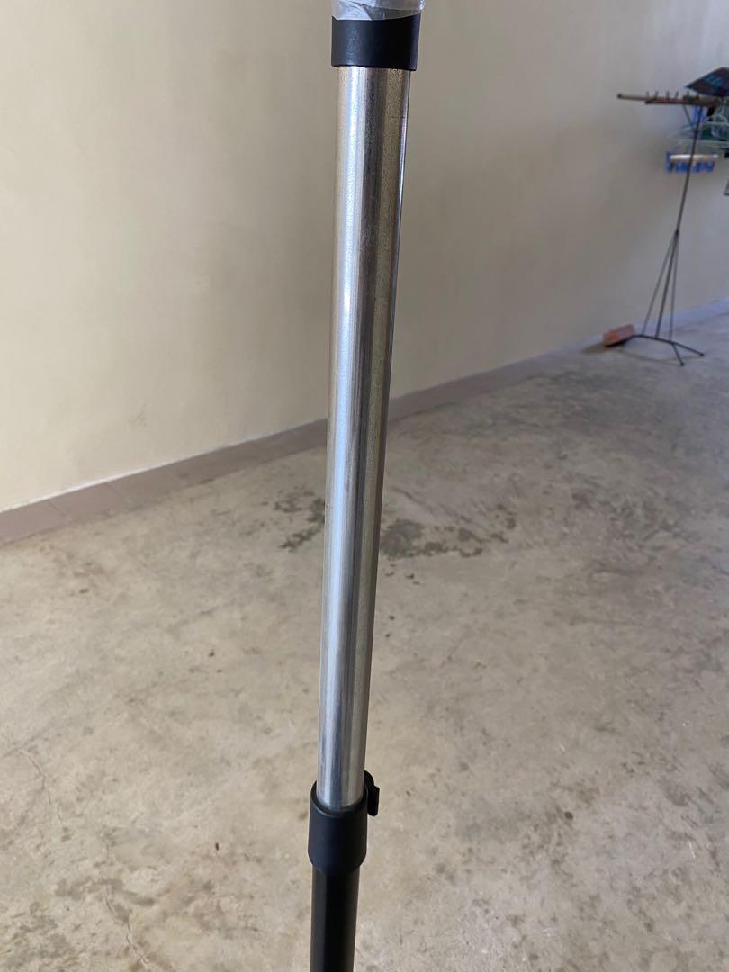 Hanging pole with rollers, Everything Else on Carousell